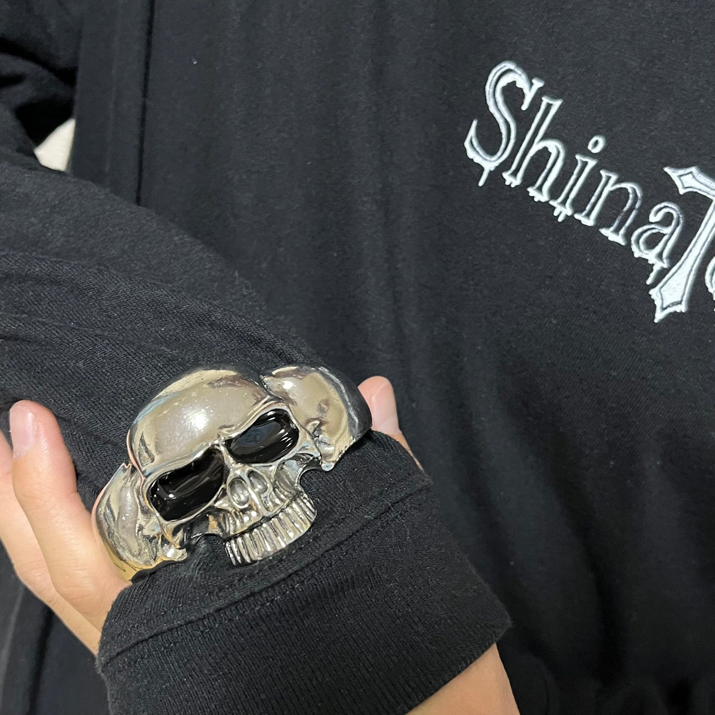 lumpy skull bangle – Shinatomy